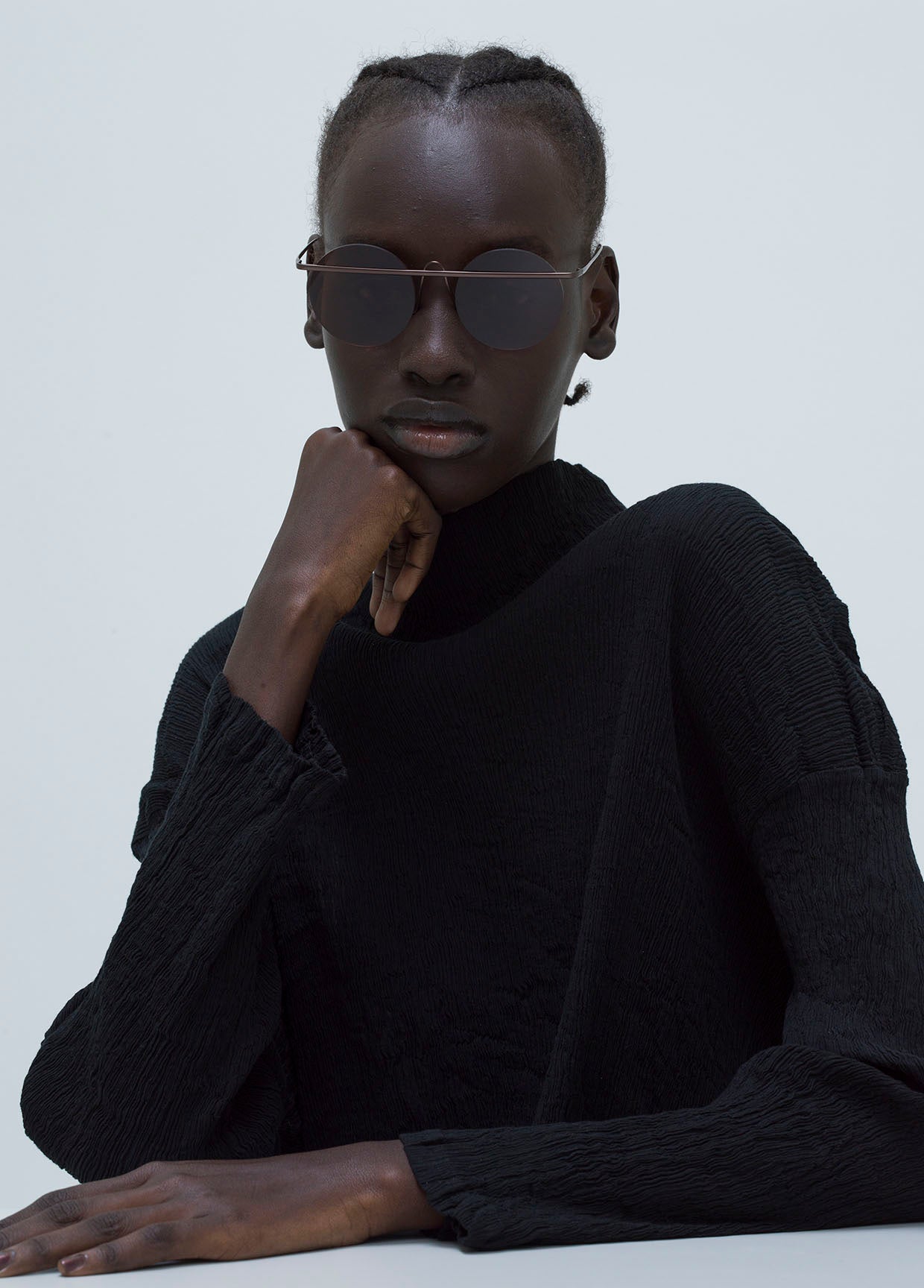 ISSEY MIYAKE EYES LOOK 46 – The official ISSEY MIYAKE ONLINE STORE | ISSEY MIYAKE UK